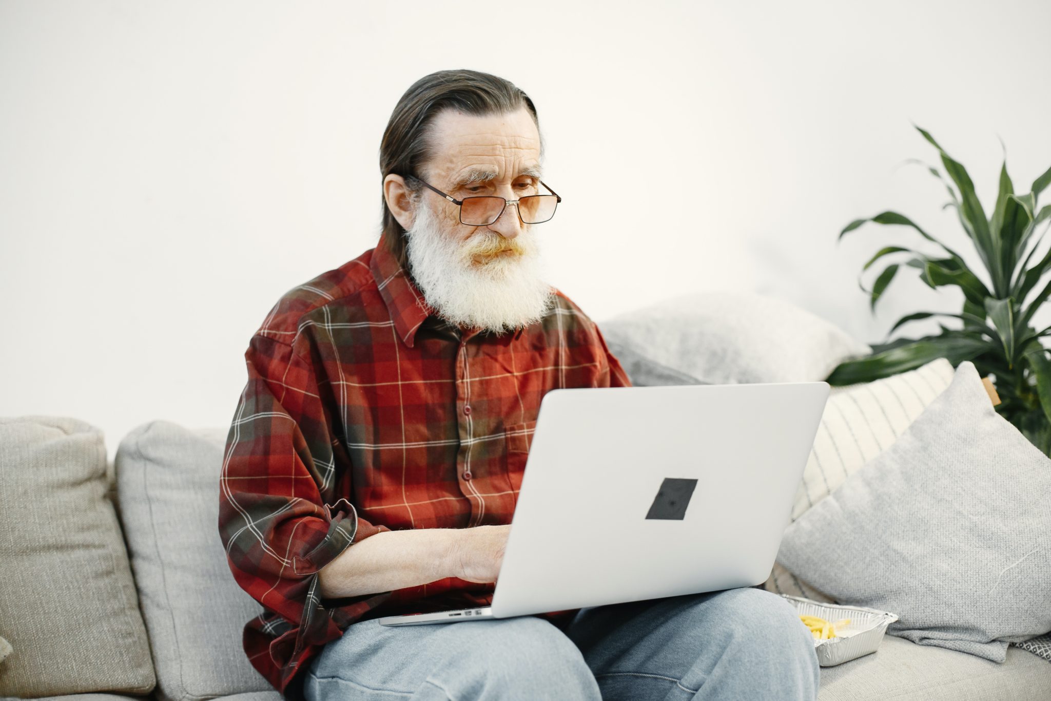 Retired But Want To Work? Try These Top 25 Low Stress Jobs After Retirement